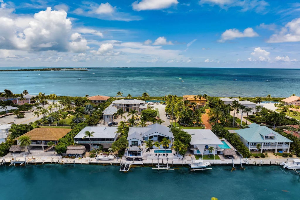 362 E Seaview Drive, Duck Property Listing: MLS® #618166