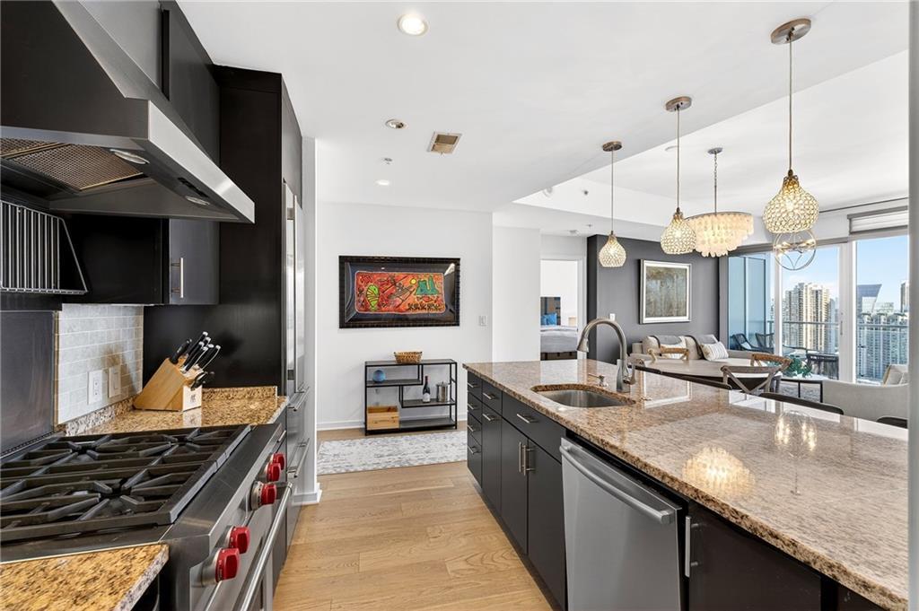 Terminus Unit 2407 - 3325 Piedmont Road Ne | $542500