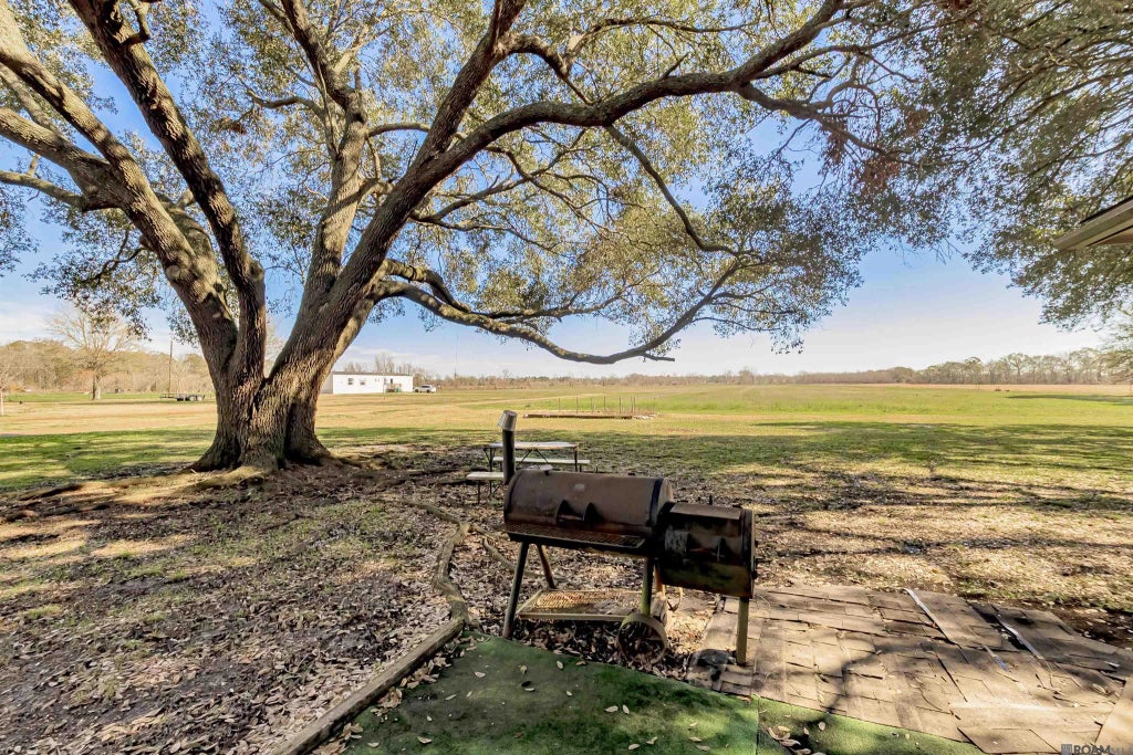 4216 Higdon Ln, Port Allen Property Listing: MLS® #2026001723