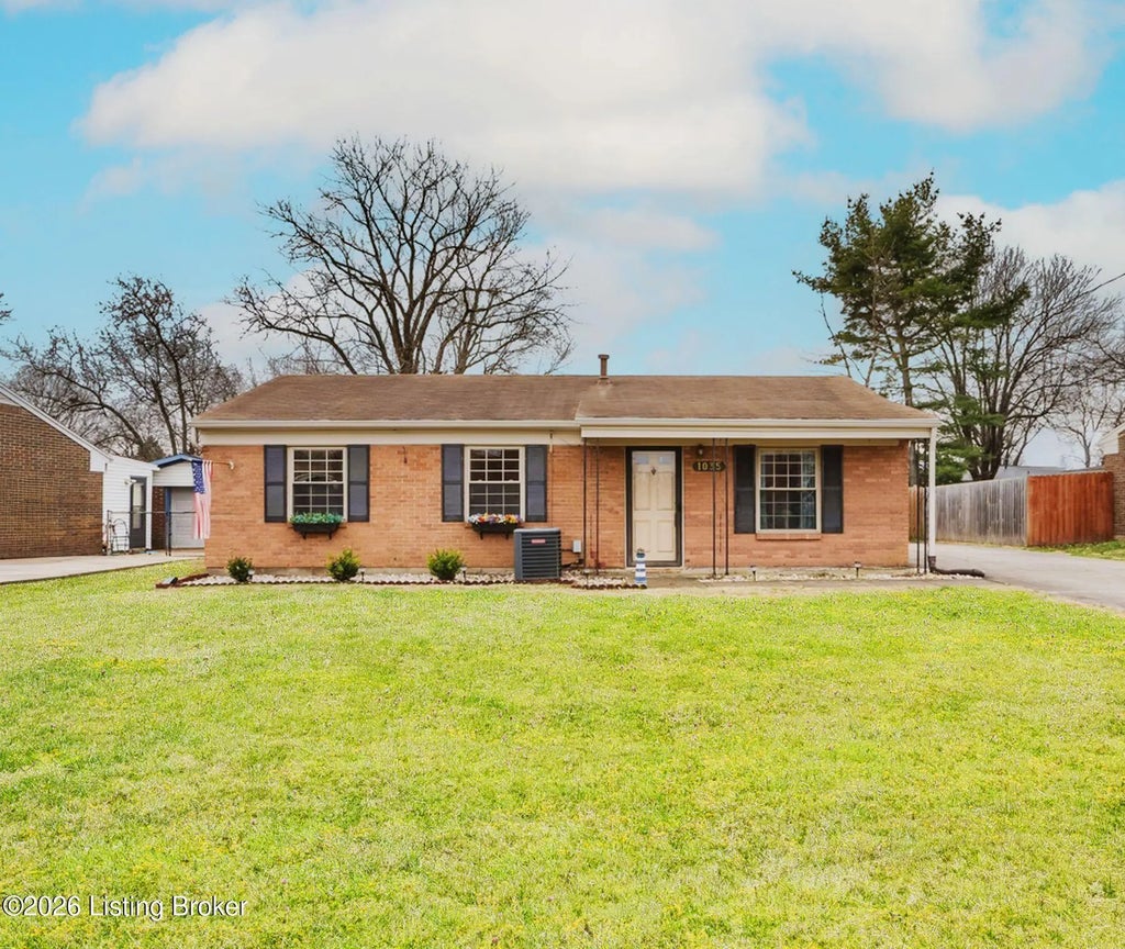1035 Summitt Dr Louisville, KY 40229 | MLS# 1706935