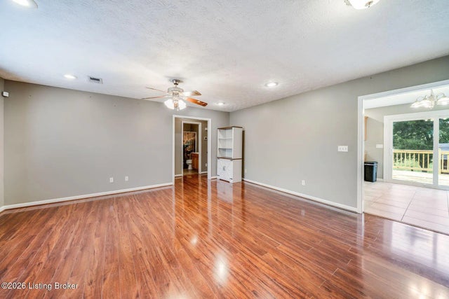 105 Swan Way Taylorsville, KY 40071 | MLS# 1707739