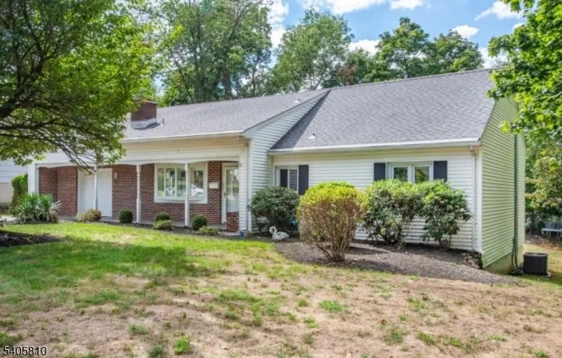 9 Forest Ter, Wayne Twp., NJ 07470-4308 is a 2 Bedroom Res/SF/Condo ...