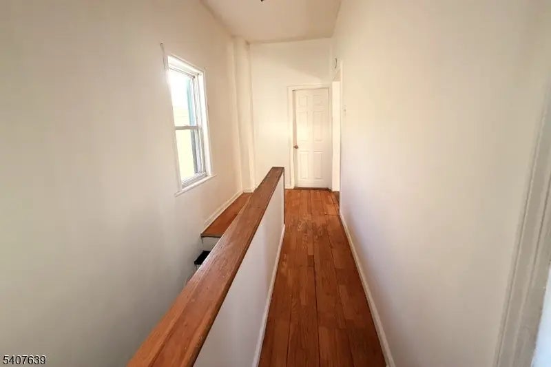 1011 Paterson Plank Rd, North Bergen Twp., NJ 07047-1845 is a 1 Bedroom ...