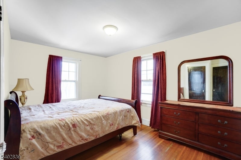 33 Becker Ter, Irvington Twp., NJ 07111-1310 is a 4 Bedroom Colonial ...