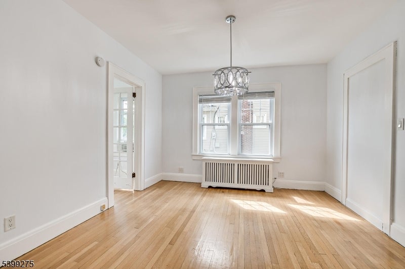 364 Brightwood Ave, Westfield Town, NJ 07090-4360 is a 3 Bedroom ...