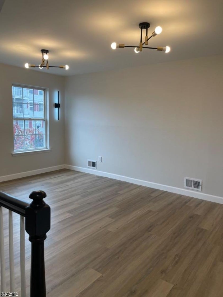 86 Vaughan Dr, Newark City, NJ 07103-3468 is a 1 Bedroom Resident Home ...