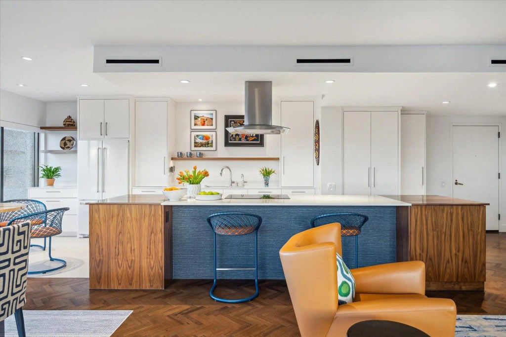 2001 Holcombe Boulevard 2401, Houston Property Listing: MLS® #71171587