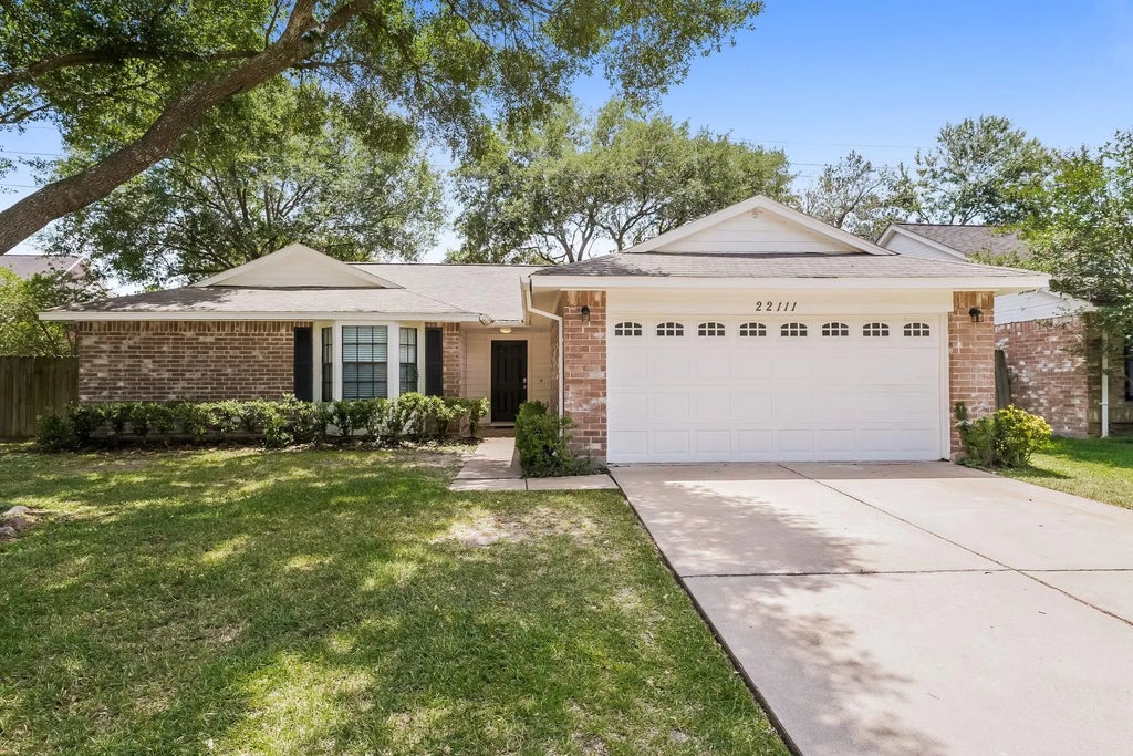 22111 Eagle Meadow Drive, Katy Property Listing: MLS® #11159523