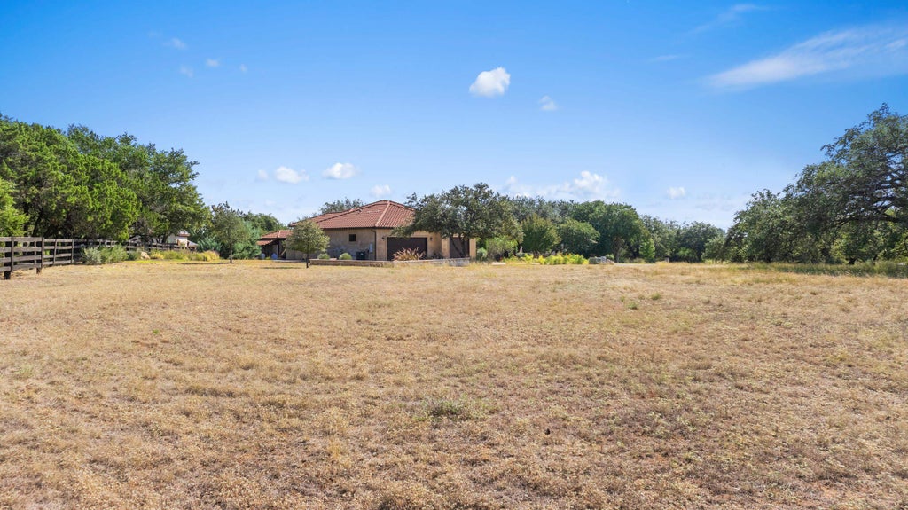27509 Waterfall Hill Pkwy, Spicewood Property Listing: MLS® #176013