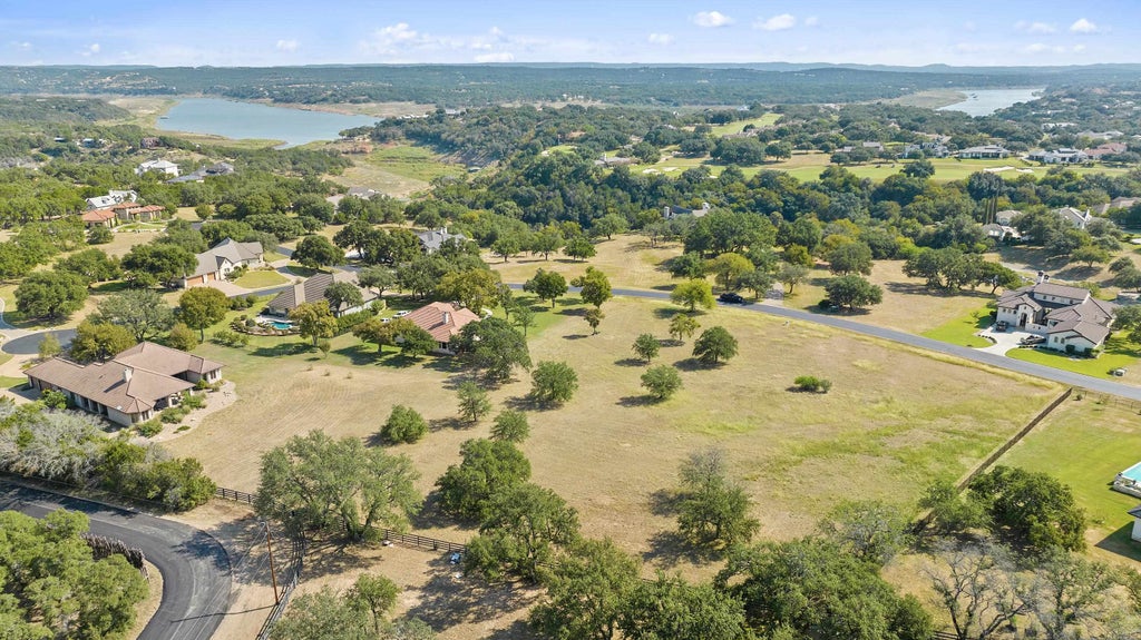 27419 Waterfall Hill Pkwy, Spicewood Property Listing: MLS® #176017