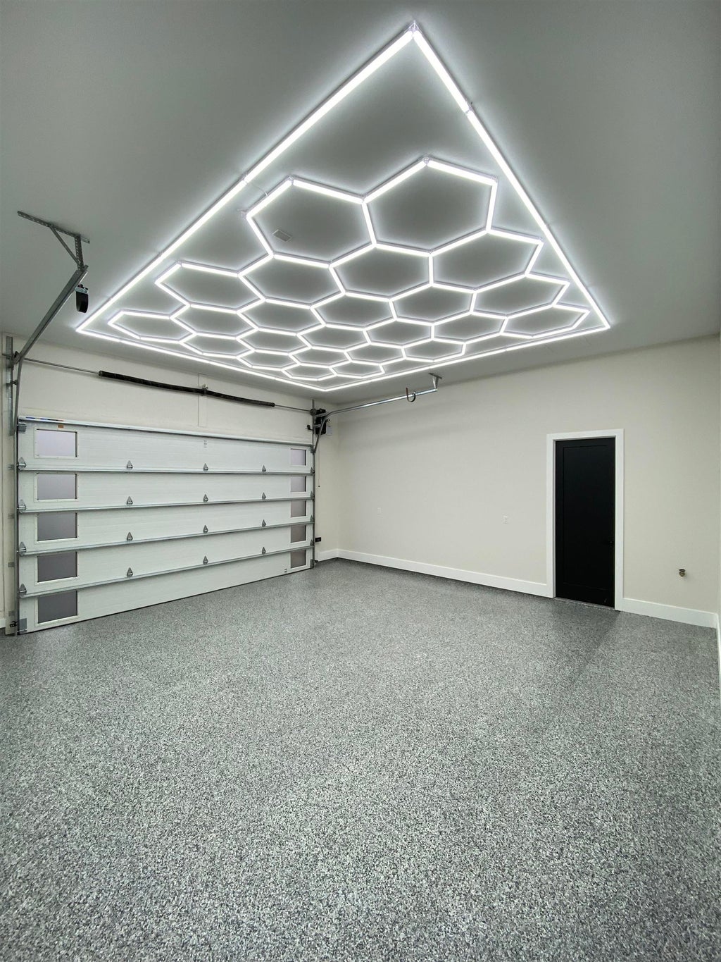 116 Houdini Way, Kingsland Property Listing: MLS® #172253