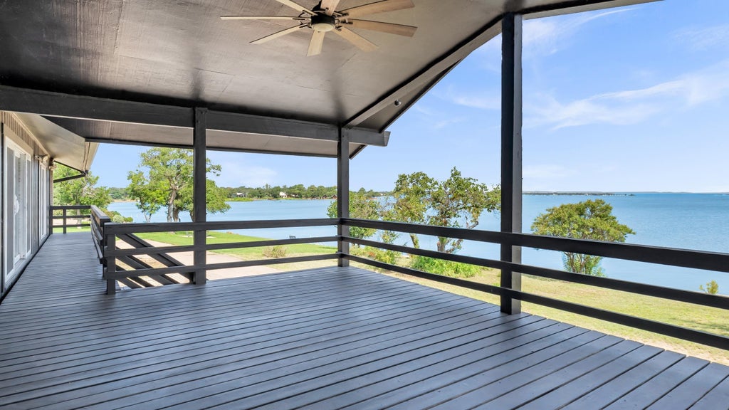 105 Senisa Court, Buchanan Dam Property Listing: MLS® #172896