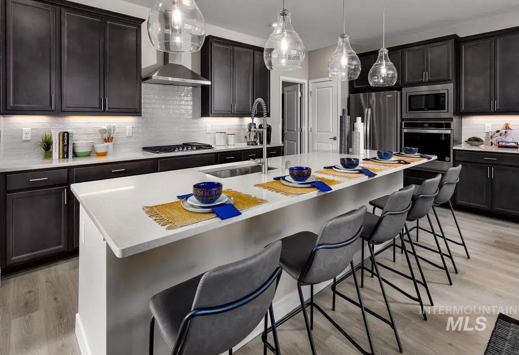 5780 W Oxton St, Eagle Property Listing: MLS® #98971618