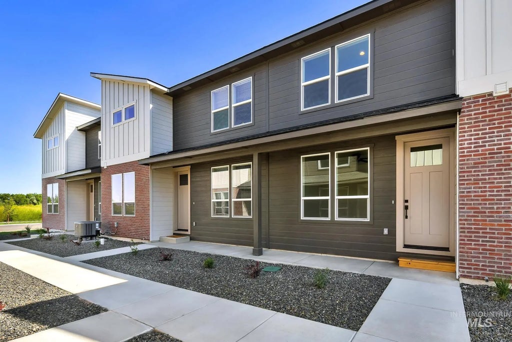 2906 Nieve Lane, Caldwell, ID 83605 MLS# 98972907 | We Know Boise