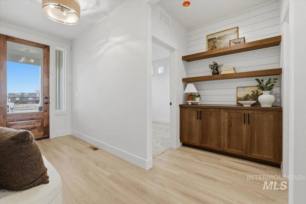 7838 W Flathead Lake St, Eagle, ID 83616 MLS# 98970341 | We Know Boise