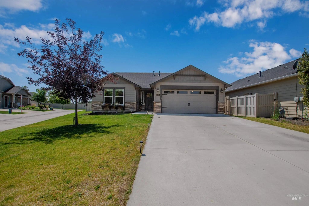 11505 W Baserri Dr, Boise, ID 83709 MLS# 98967069 | We Know Boise
