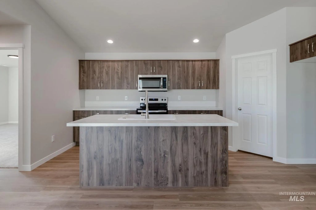 18391 N Sweet William Ave, Nampa Property Listing: MLS® #98971461