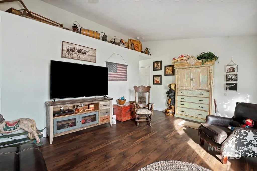 307 Quail Cove Cir, Fruitland Property Listing: MLS® #98971264