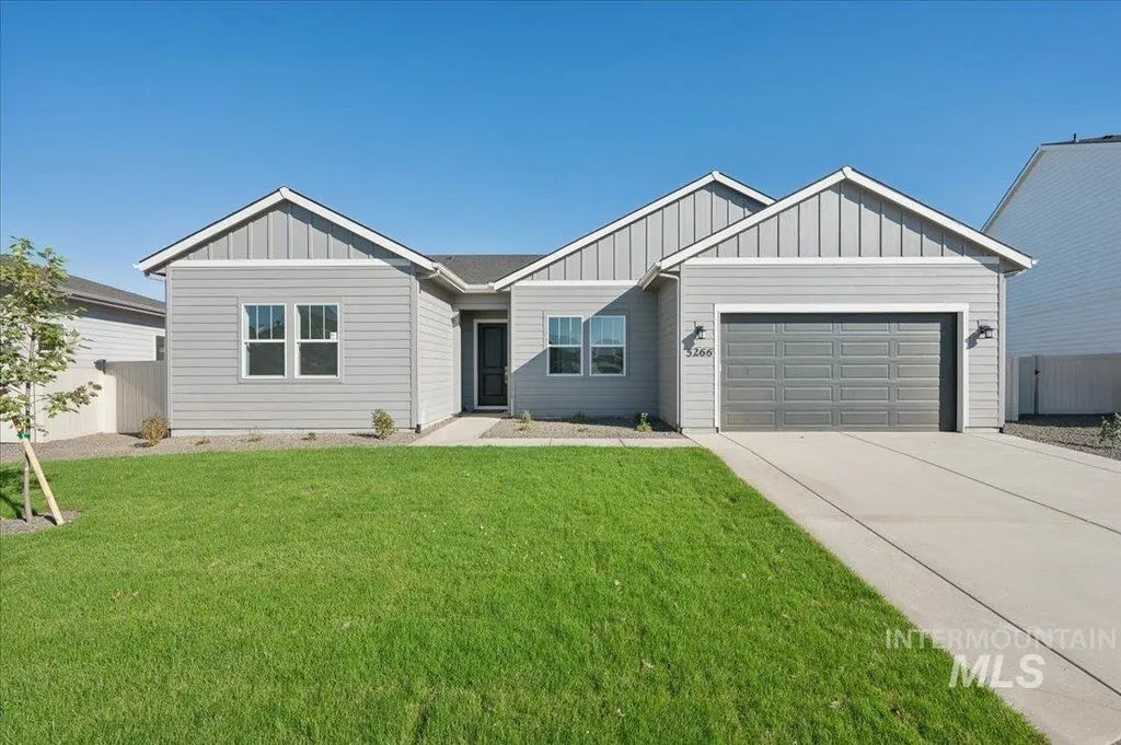 1195 W Switchgrass Dr, Meridian, ID 83642 MLS# 98971436 | We Know Boise
