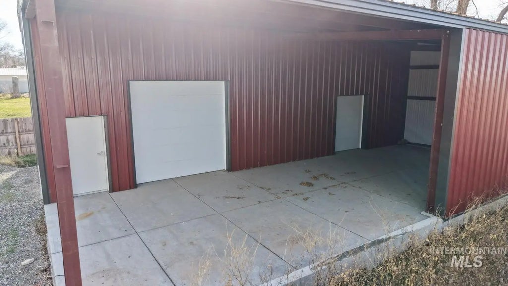 4221 N 1400 E, Buhl Property Listing: MLS® #98971563