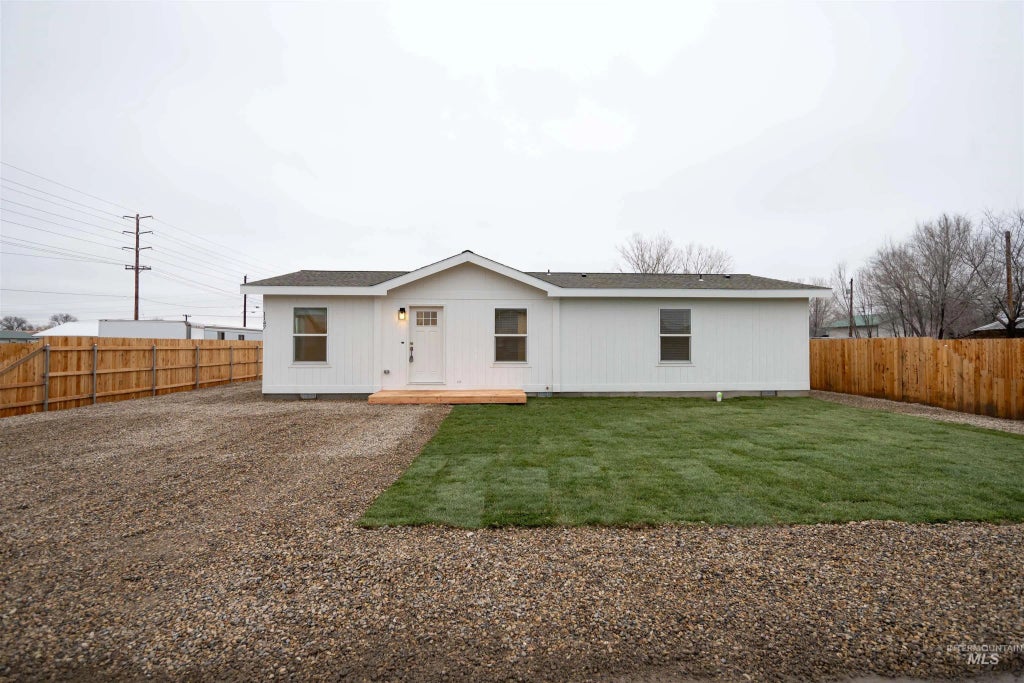 1147 Power Avenue, Payette Property Listing: MLS® #98970198