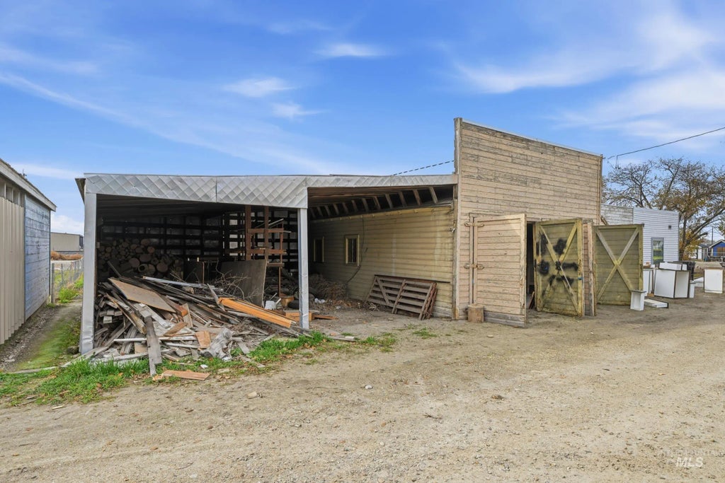 106 N 5th St, Parma, ID 83660 MLS# 98967658 | We Know Boise