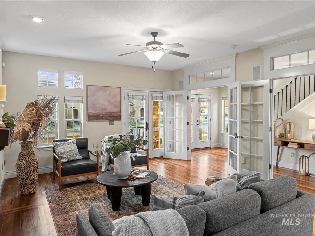 76 S Grandean Way, Eagle, ID 83616 MLS# 98971849 | We Know Boise