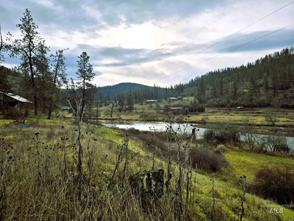 3841 Highway 13, Stites Property Listing: MLS® #98971343