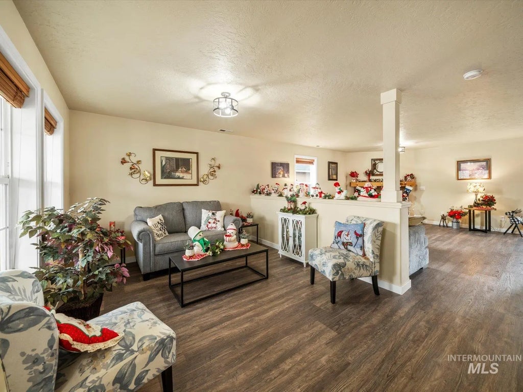 208 E Kaibab Trail St., Meridian, ID 83646 MLS# 98970329 | We Know Boise