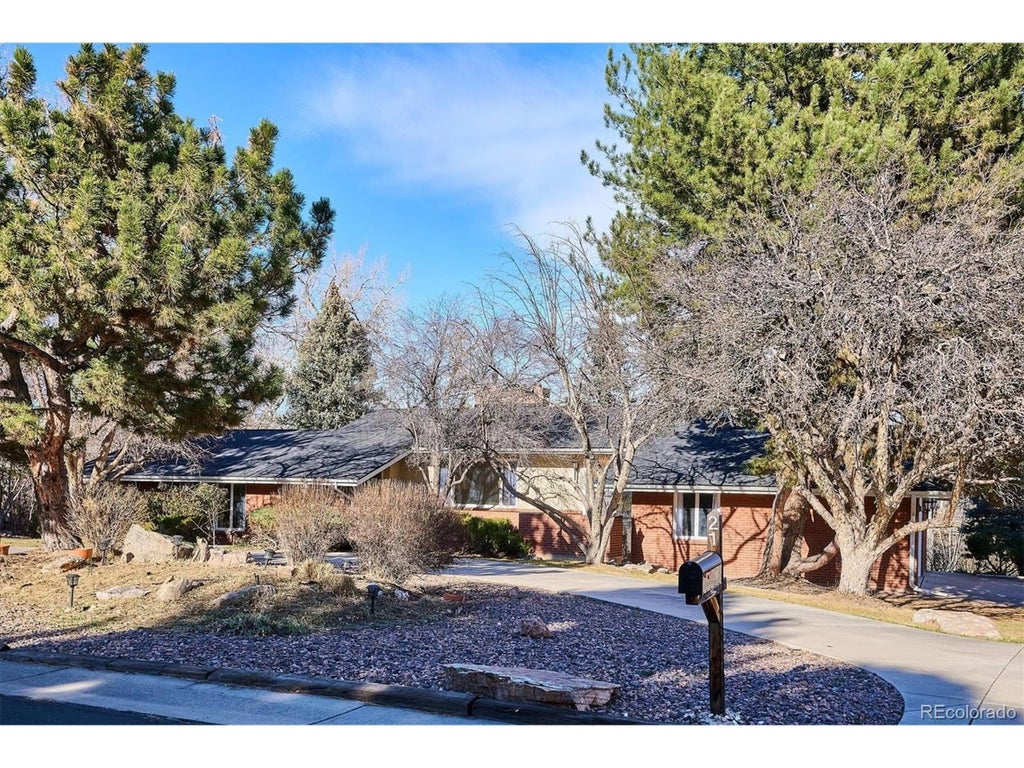 21 Dutch Creek Dr, Littleton Property Listing: MLS® #7379164