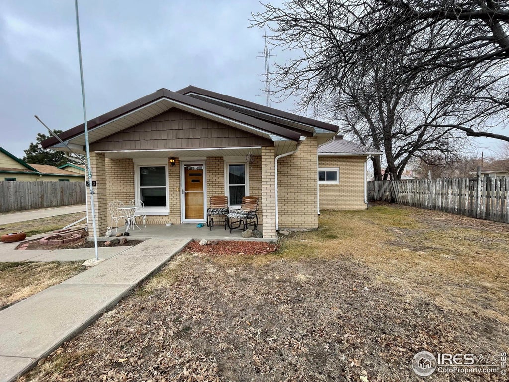 220 New York Ave, Stratton Property Listing: MLS® #1049311