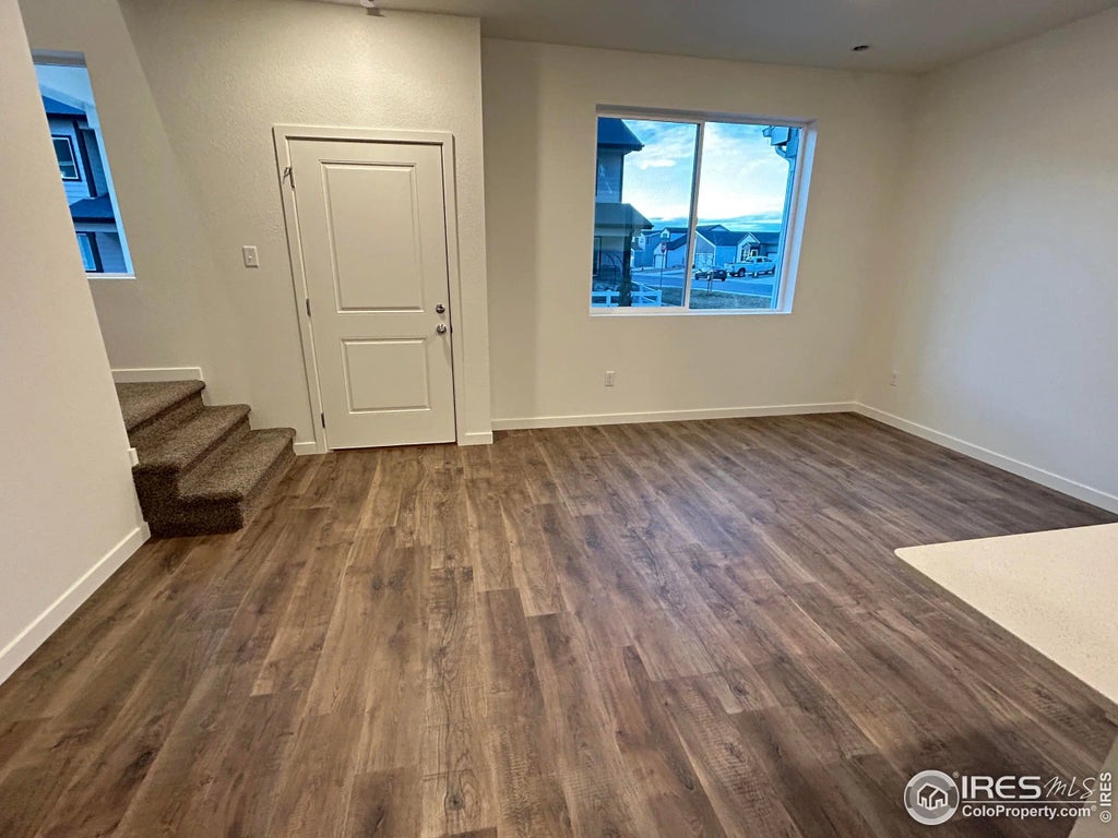 3905 Net St, Evans Property Listing: MLS® #1049324