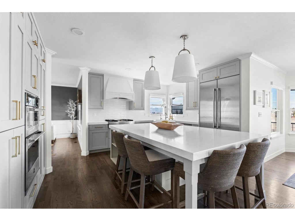 8855 Wild Iris Run, Highlands Ranch Property Listing: MLS® #8918635