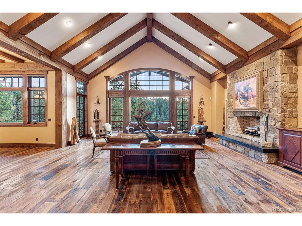 30 W Ranch Trl, Morrison Property Listing: MLS® #8763439