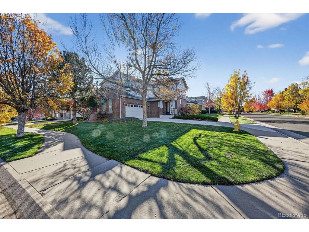 20194 E Vassar Ave, Aurora Property Listing: MLS® #4323006