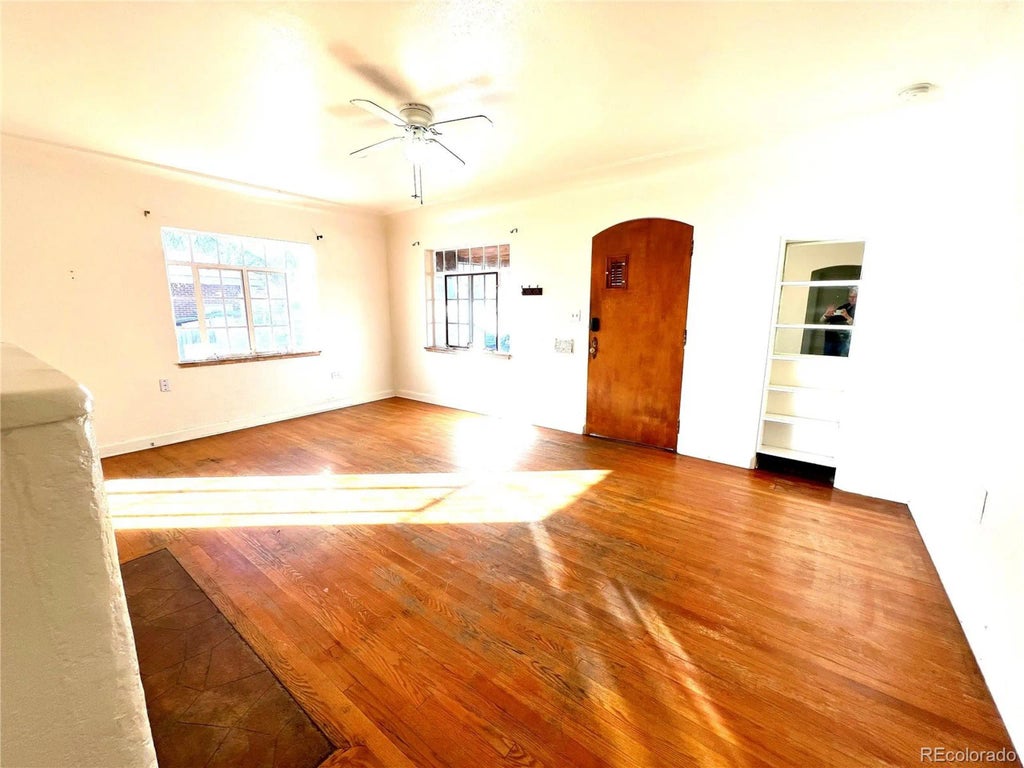 320 S Dale Ct, Denver Property Listing: MLS® #7380952