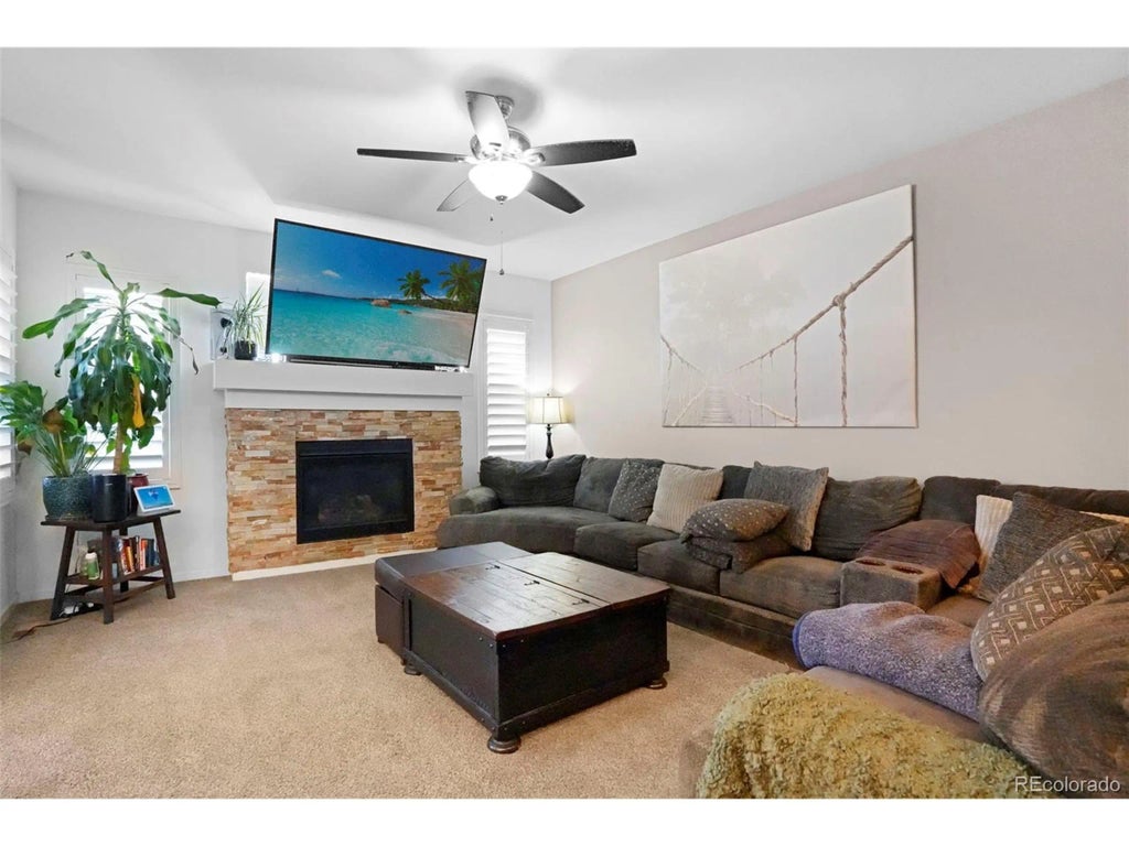 6404 S Harvest St, Aurora Property Listing: MLS® #2171404