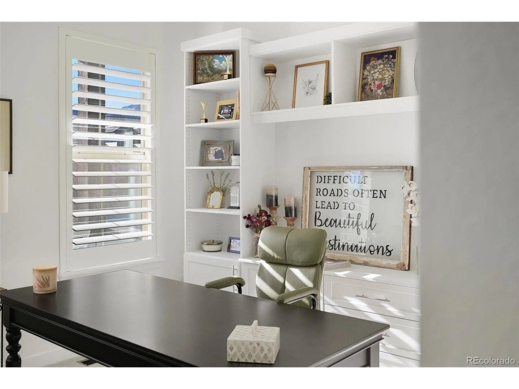 15425 W Columbia Ave, Morrison Property Listing: MLS® #9518554