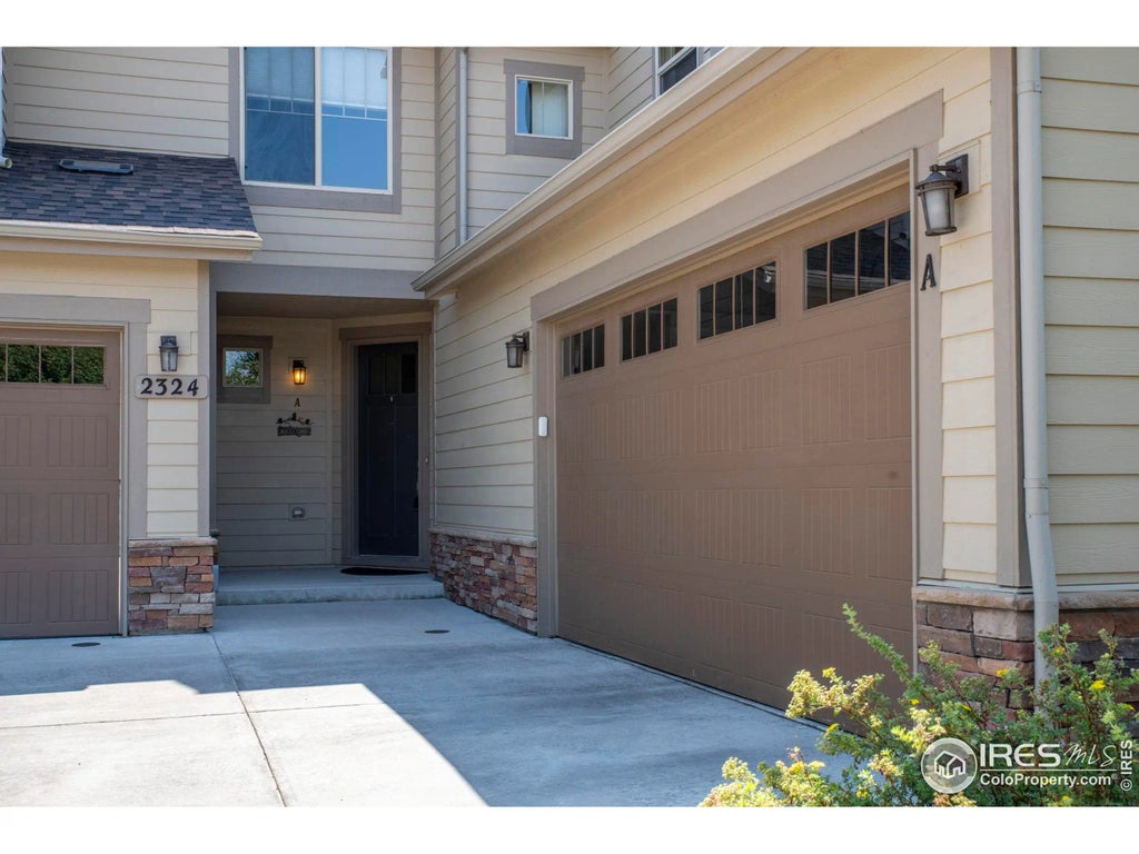 2324 Calais Dr A, Longmont Property Listing: MLS® #1048842