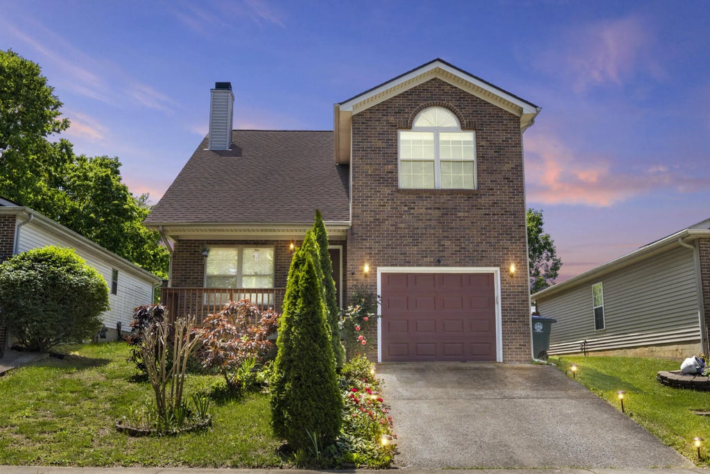 2508 Patrick Henry Way, Lexington Property Listing: MLS® #25011198