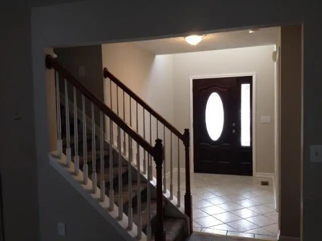 3096 Roundway Down Lane, Lexington Property Listing: MLS® #25506430