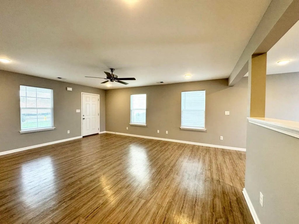 2677 Hailey Rose Way, Lexington Property Listing: MLS® #25507170