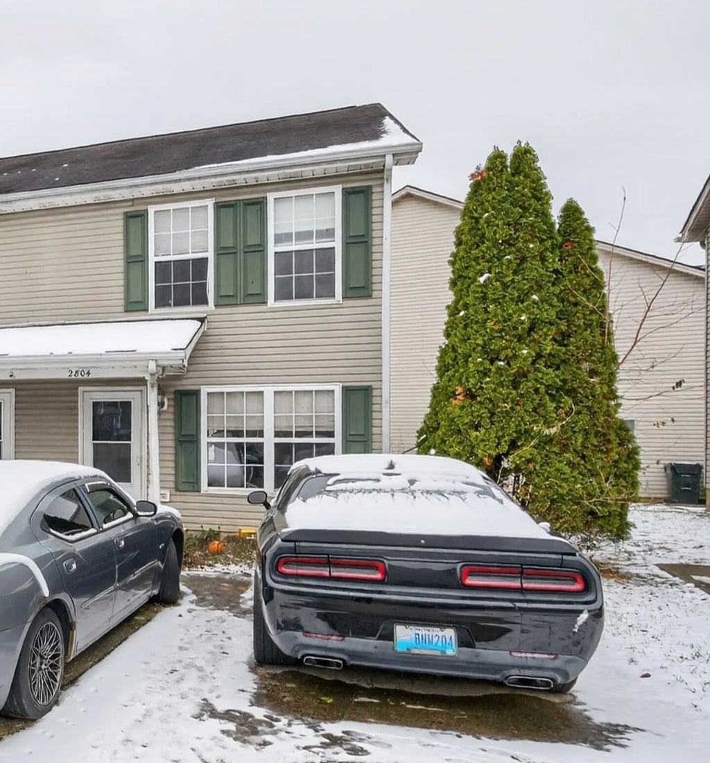 2804 Hanna Place, Lexington Property Listing: MLS® #25508377