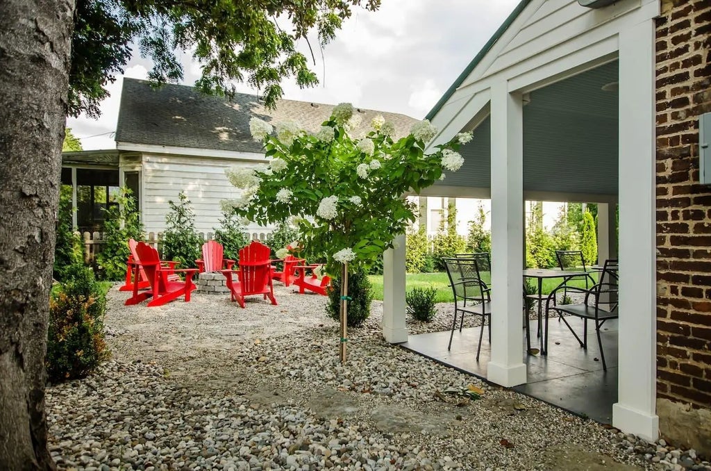 110 E Brashear Avenue, Bardstown Property Listing: MLS® #25508200