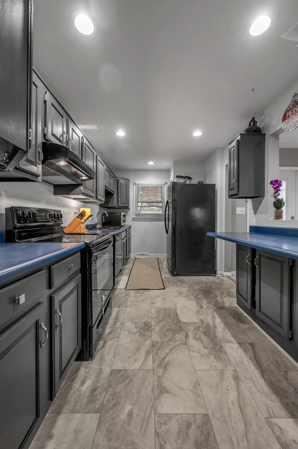 1136 Bay Meadows Drive, Lexington Property Listing: MLS® #25508259