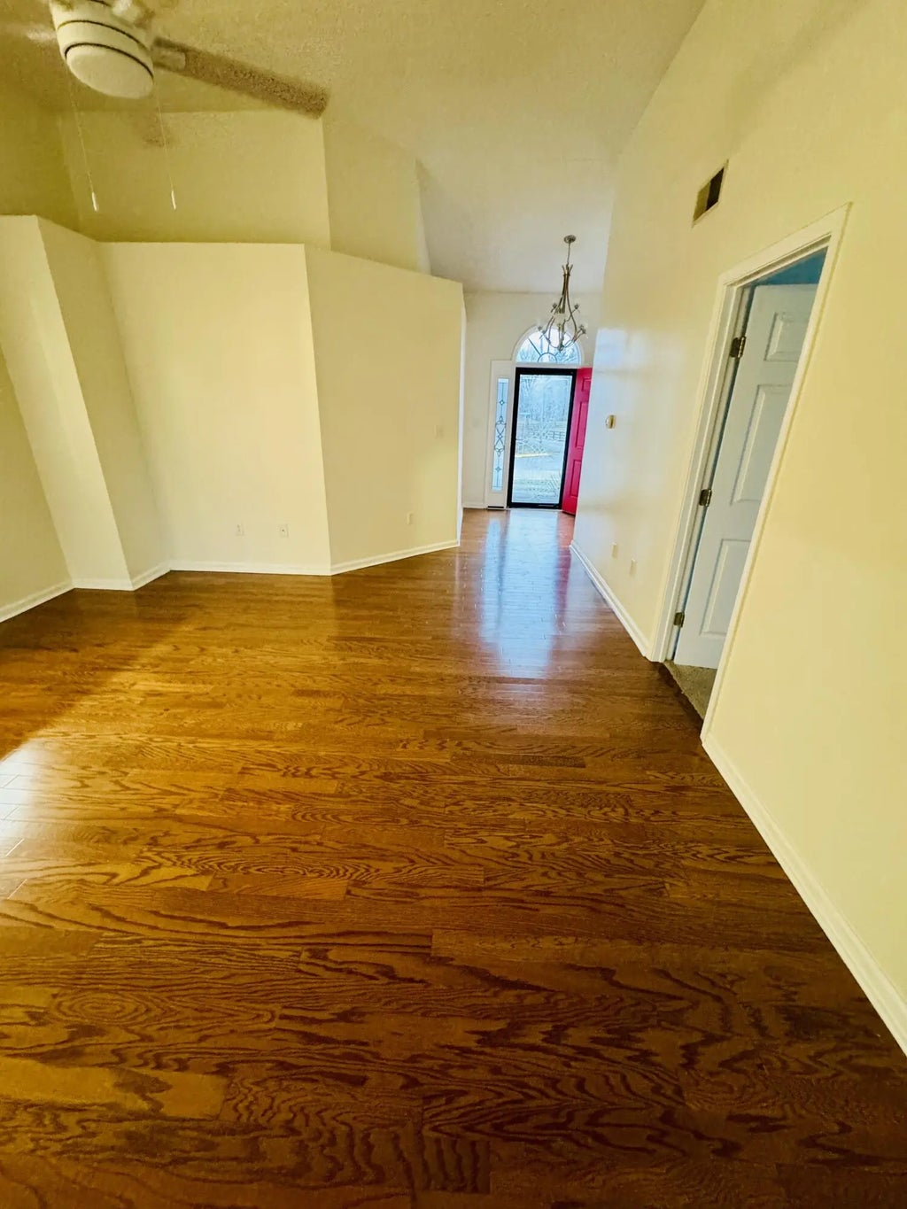 101 Brookstone Drive, Paris Property Listing: MLS® #25508286