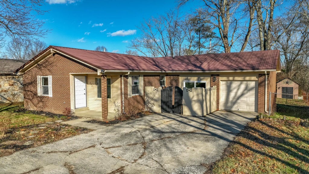 600 Kenway Street, Berea Property Listing: MLS® #25508312