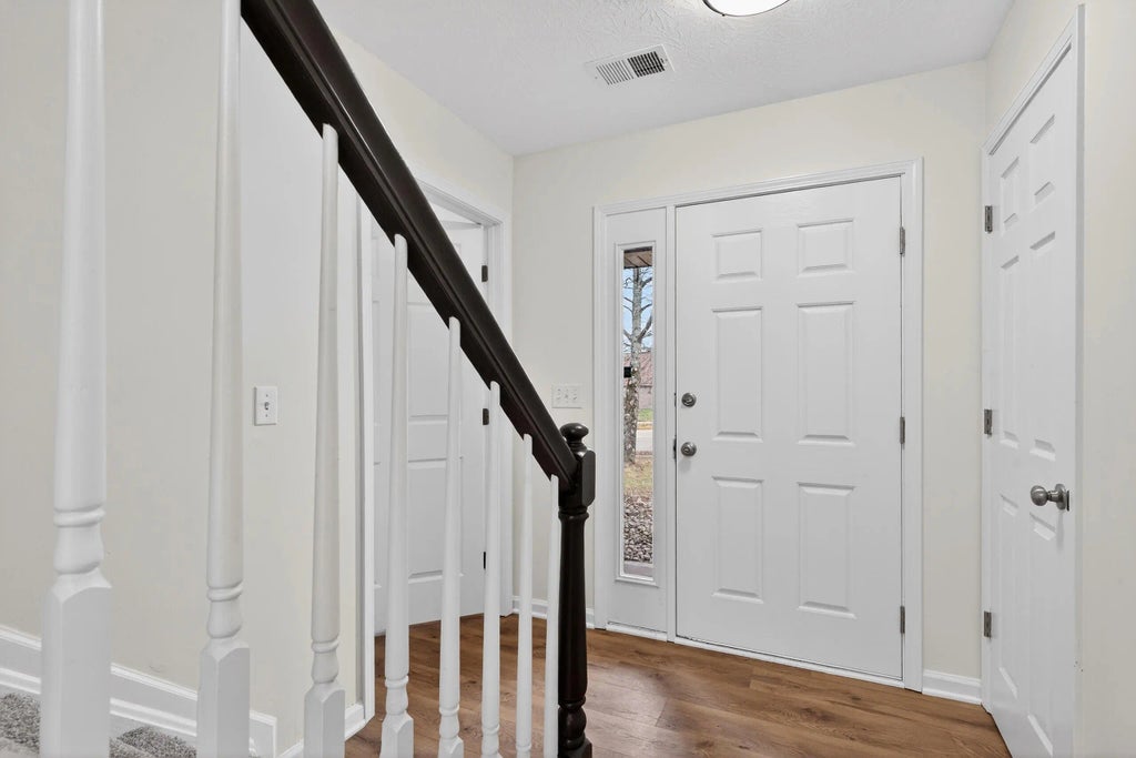 2988 Sandersville Road, Lexington Property Listing: MLS® #26001207