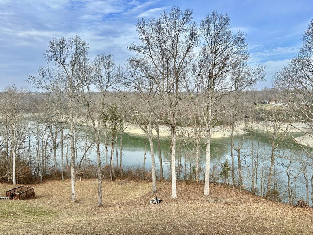 284 George Street, Somerset Property Listing: MLS® #26000556