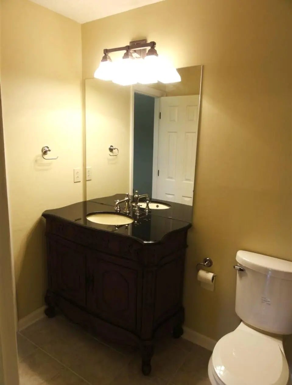 3521 Buckhorn Drive, Lexington Property Listing: MLS® #26000611